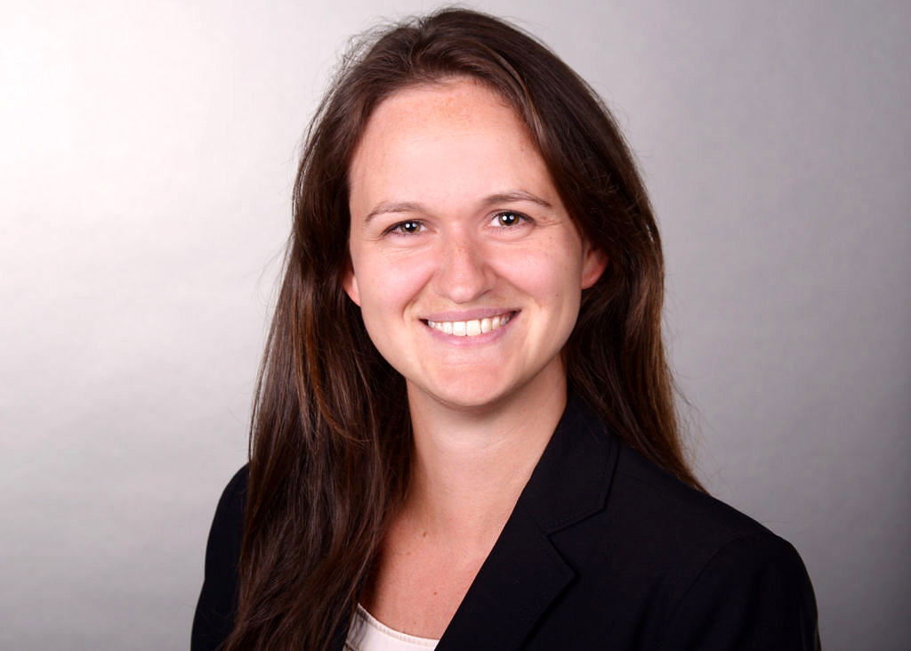 Alexandra Burger - Prof. Andreas Hirsch