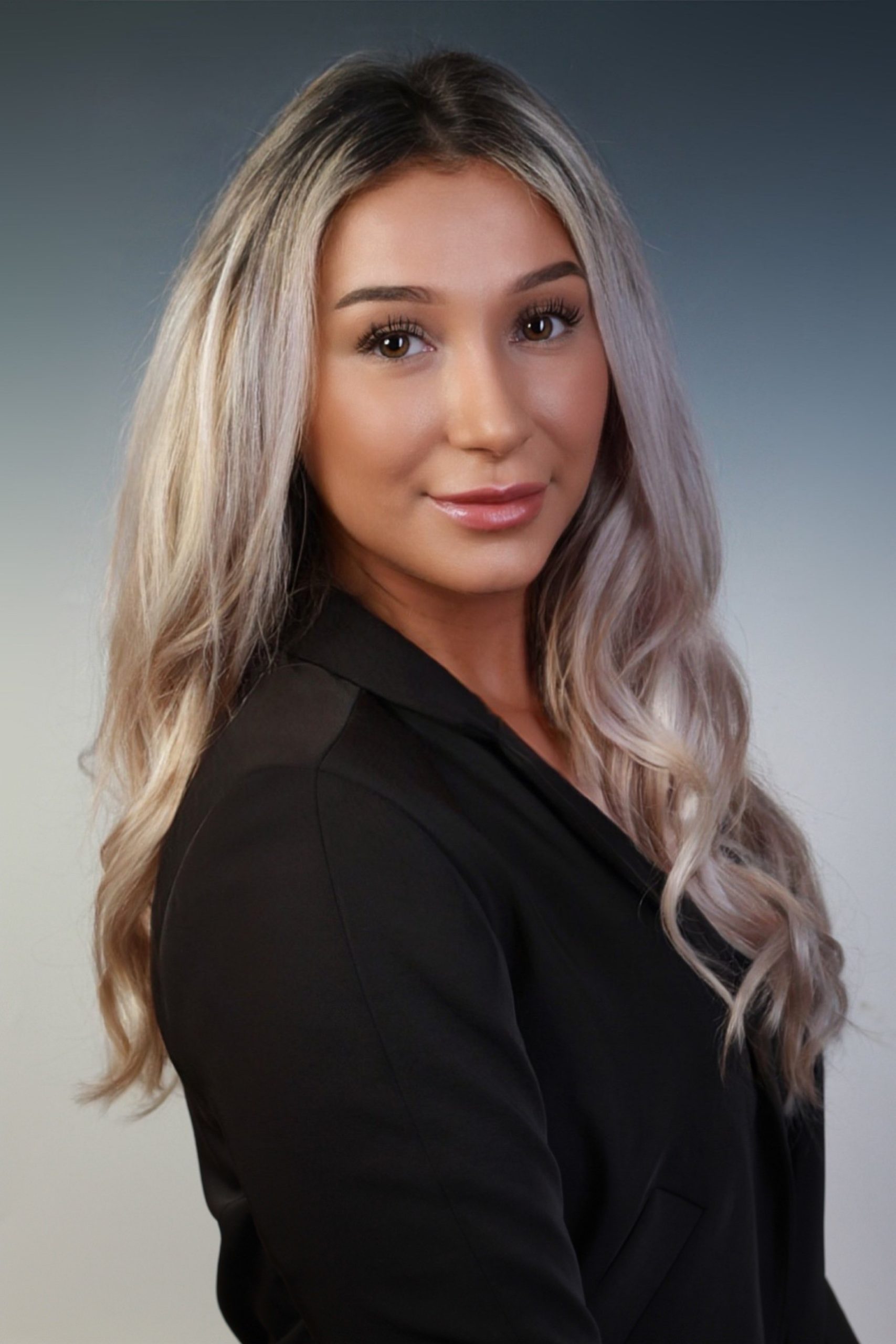 Sabrin Al-Fogra - Prof. Andreas Hirsch